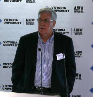 Economists highlight complexities and inequities of the resources boom ...