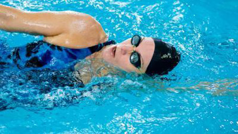 Adult intensive learn to swim program | Victoria University