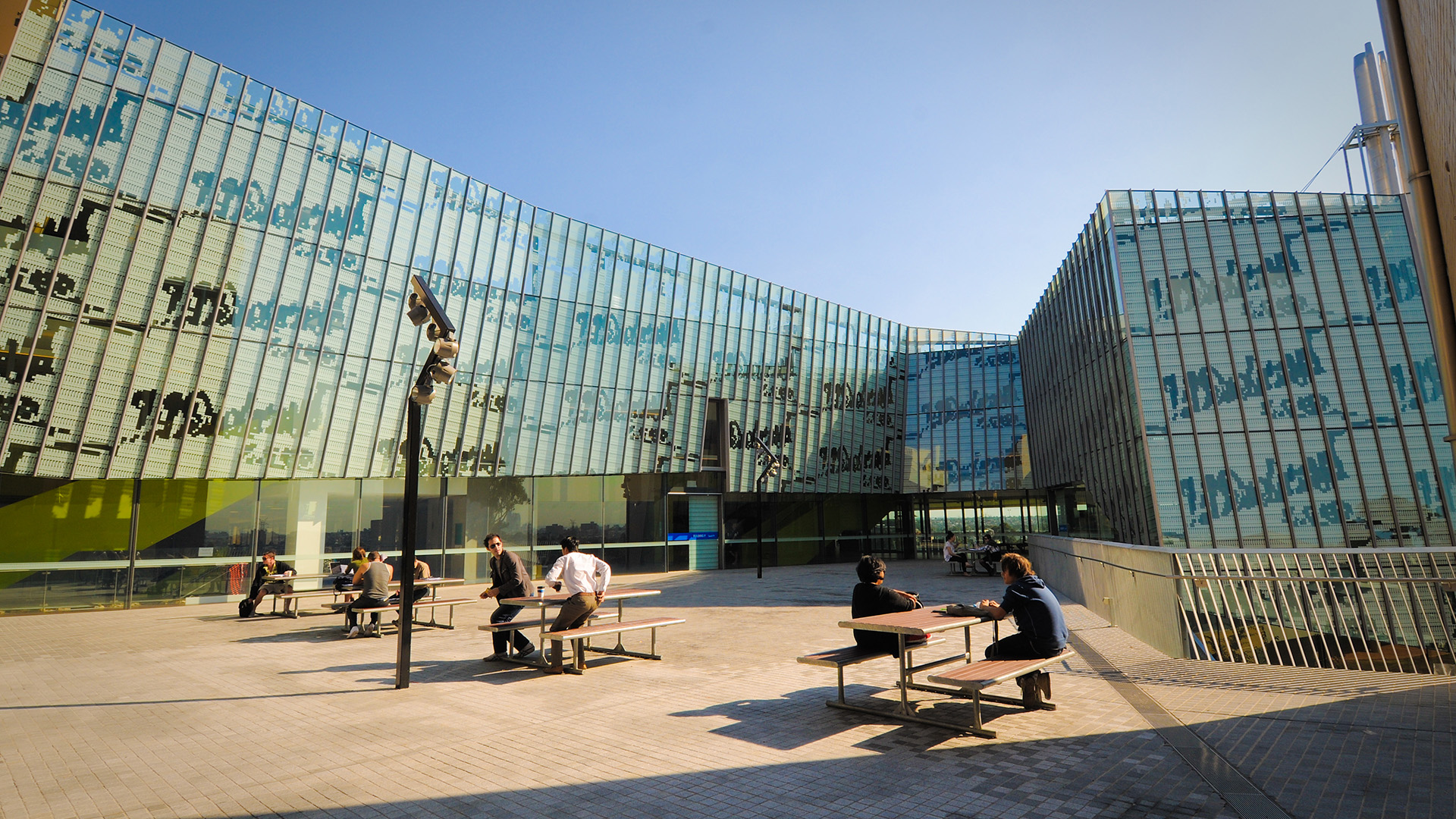 Solar power helps make VU more energy-efficient | Victoria University