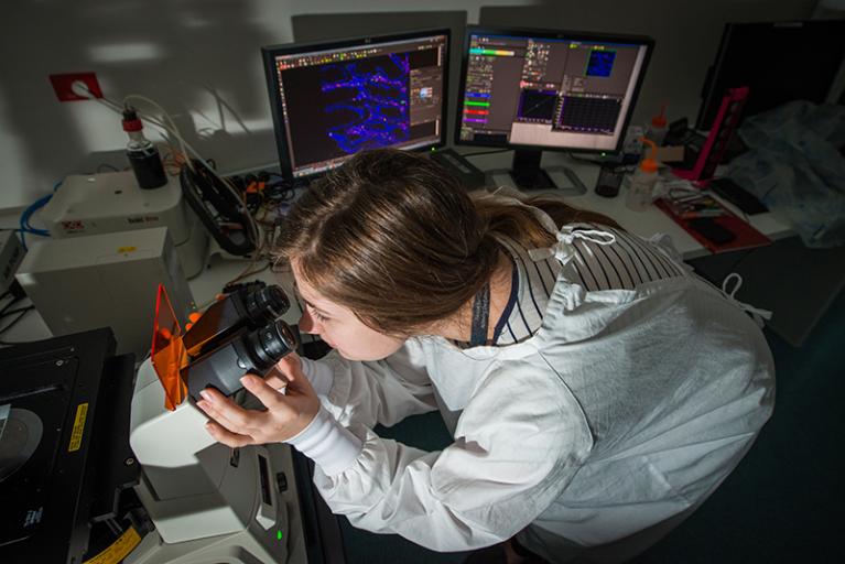 Laboratories & research facilities | Victoria University